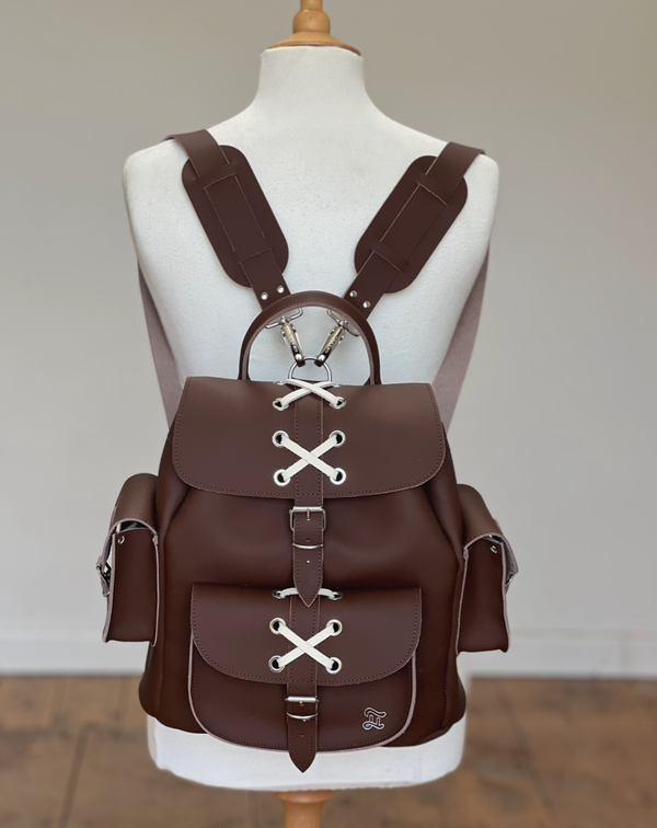 HARI - Leather Backpacks – GRAFEA