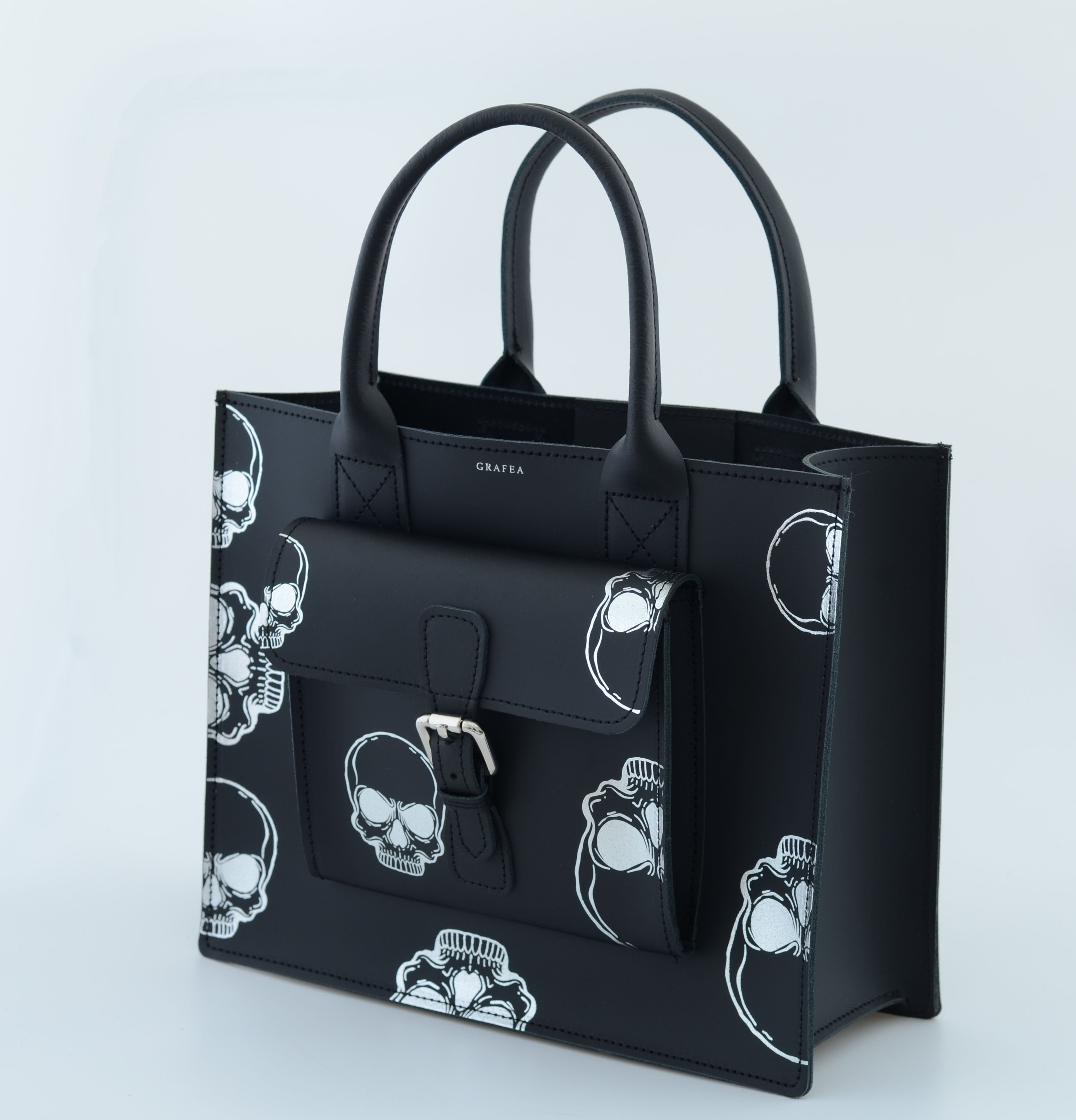 LANA SILVER SKULLS- Leather Tote – GRAFEA